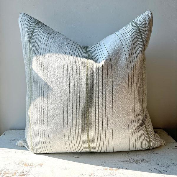 24" x 24" Pillow – Trove Warehouse